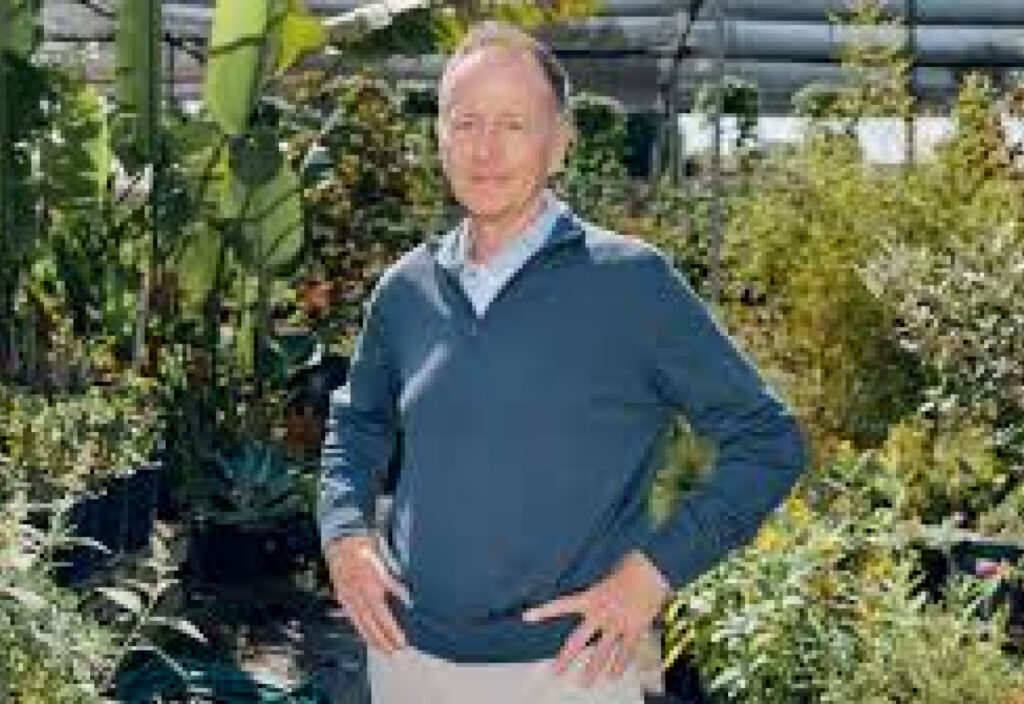 Daniel Beutner: Vom Dorfjugendlichen zum vielschichtigen Unternehmer und Medienphänomen - Thisvid